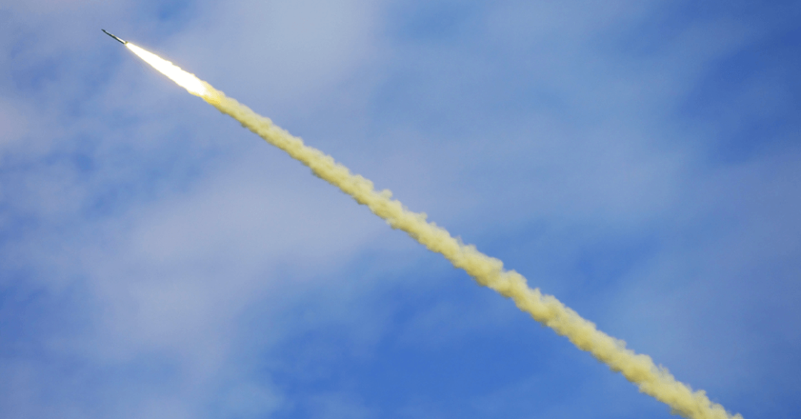 Lockheed Martin Conducts Spy-7 Radar Live Track Test for Japan's Aegis ...